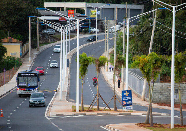 Obra de duplicação da estrada de Caucaia do Alto é concluída