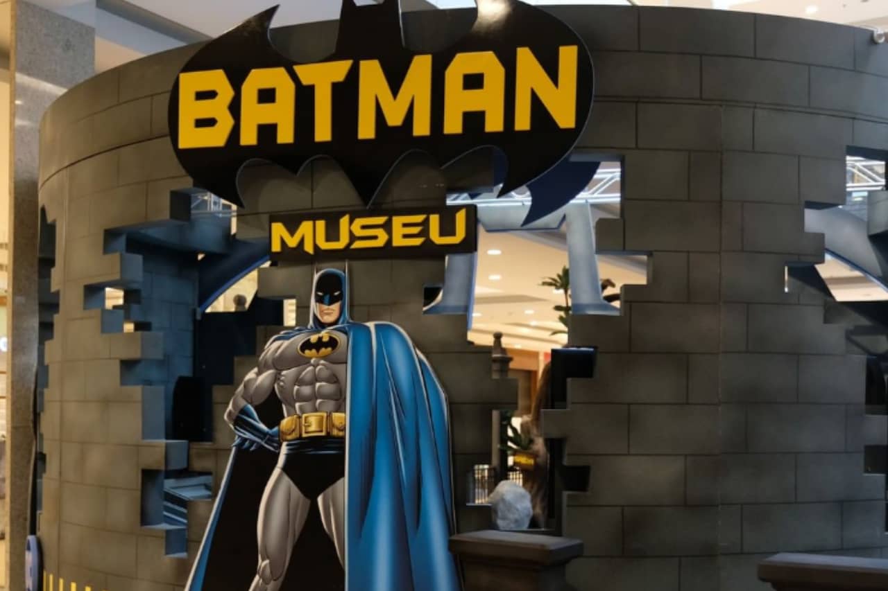 Museu do Batman é atração gratuita no Raposo Shopping