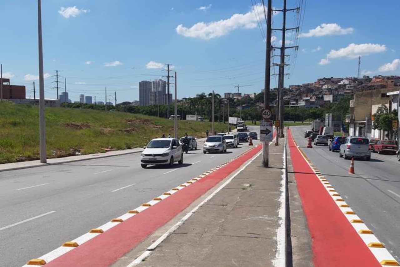 Trecho entre Aldeia de Barueri e Parque Viana ganha nova ciclofaixa ...