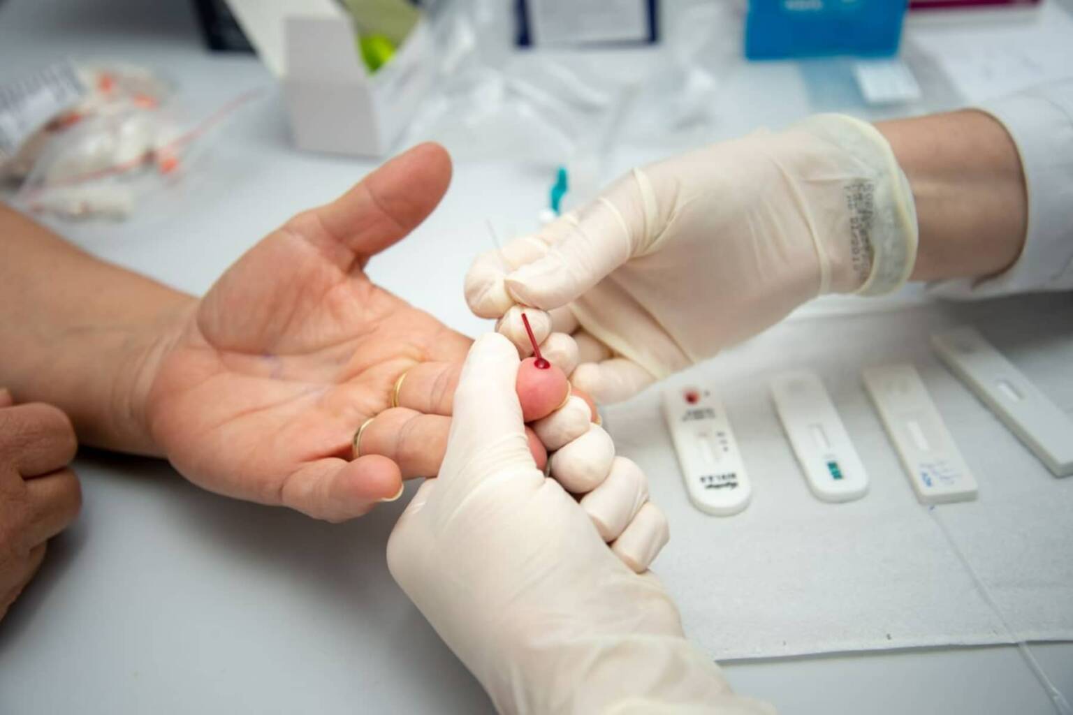 Prefeitura De Carapicuíba Realiza Testagem Rápida De Sífilis E Hiv