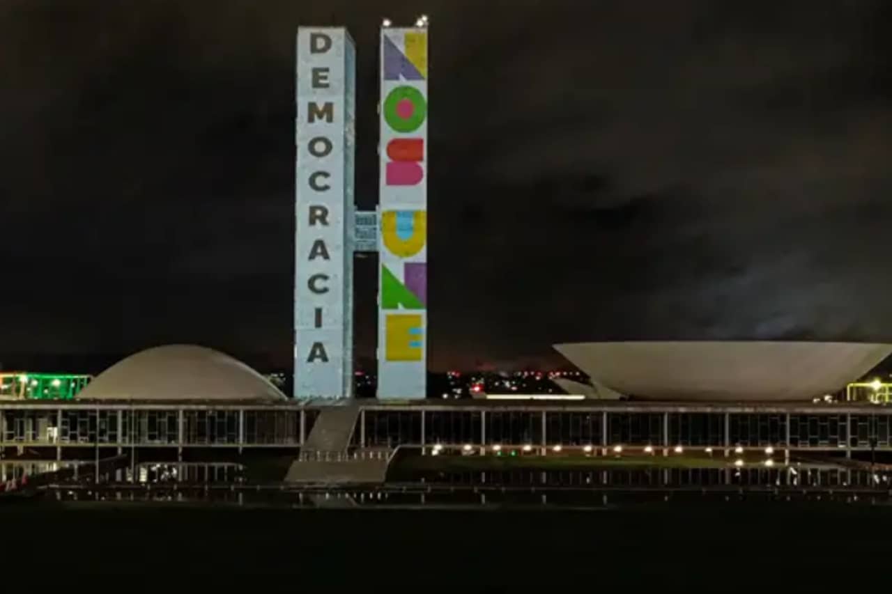 8 de janeiro: atos democráticos marcam um ano da invasão à Praça dos ...